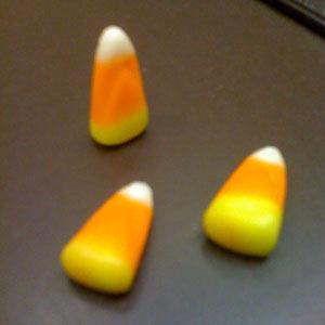 Traditional & New Candy Corn Flavors for Halloween & Thanksgiving ...
