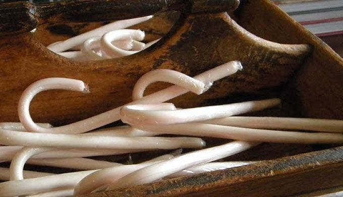 The History of Candy Canes – Candy Favorites