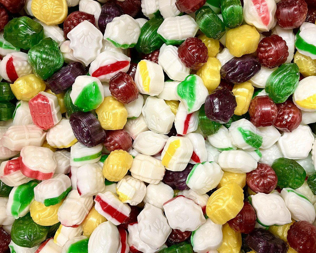 Unwrapped Christmas Candy – Candy Favorites