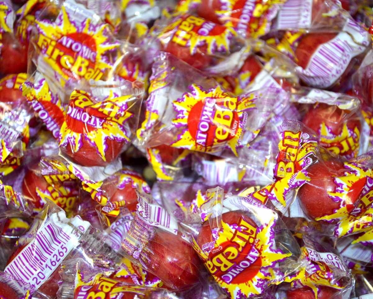 Ferrara Pan Atomic Fireballs - 3 lb. – Candy Favorites