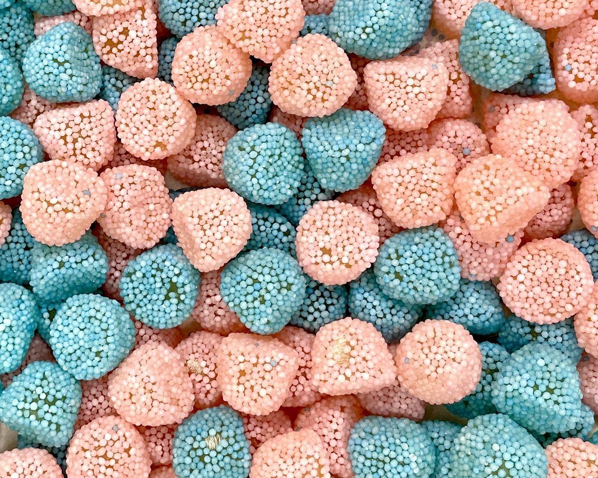 Blue and Pink Candy Berries 2.2 lb Bag – Candy Favorites