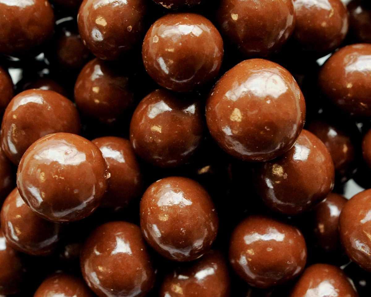 Brach's Malted Milk Balls | Brach's Malts - 5 lb. – Candy Favorites