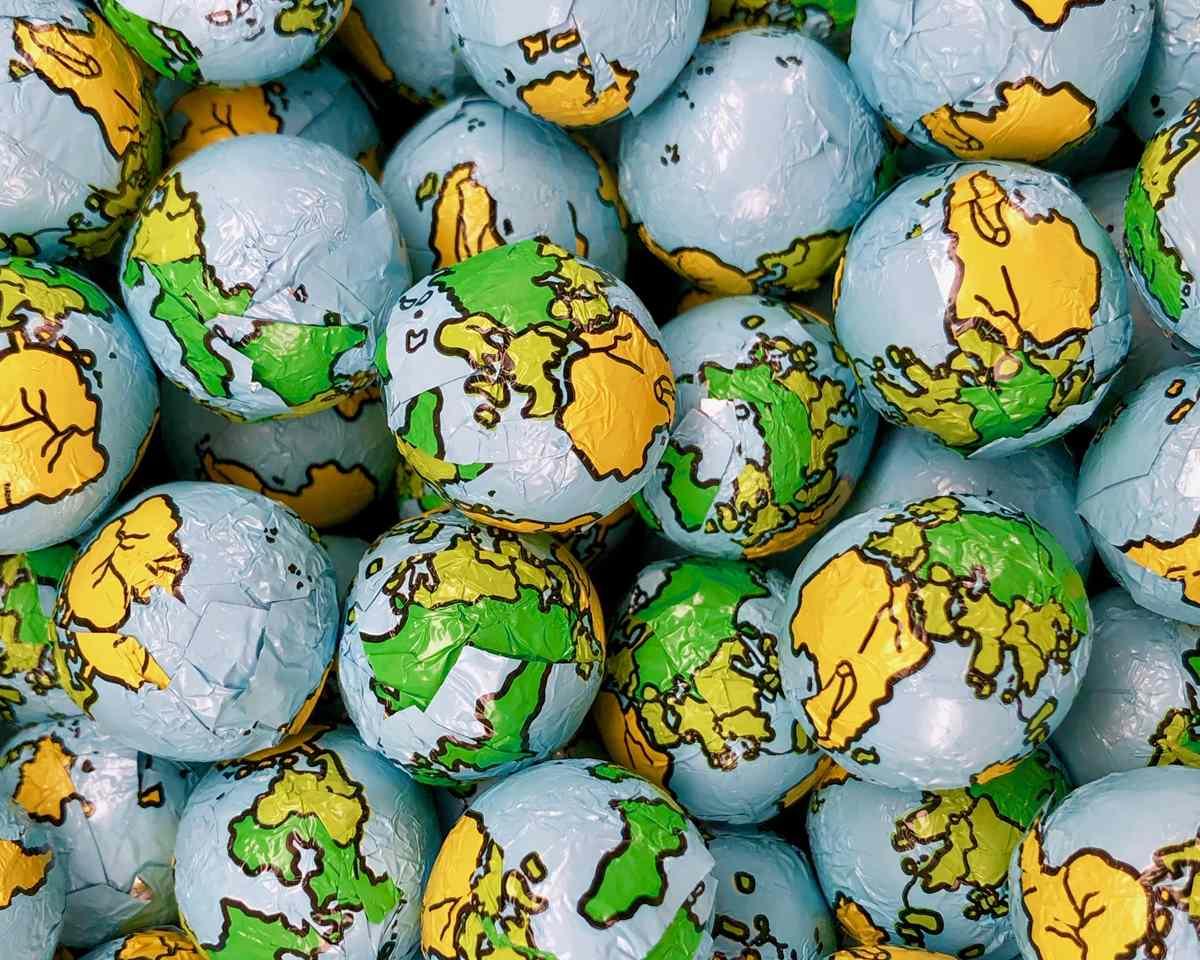 Chocolate Globes - 2 lb. – Candy Favorites