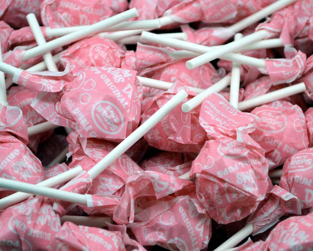 Light Pink Bubble Gum Dum Dum Pops - 4 lb. – Candy Favorites