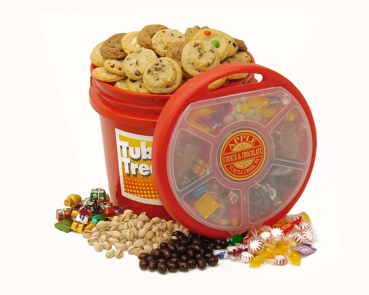 Massive Tub Of Treats - 1 Unit – Candy Favorites