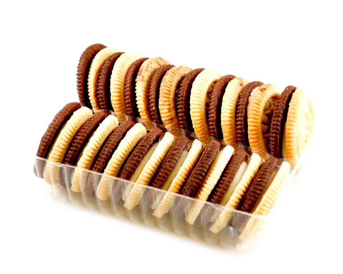 Woopee Cookies Duplex Cremes 5 oz. Trays - 12 / Case – Candy Favorites