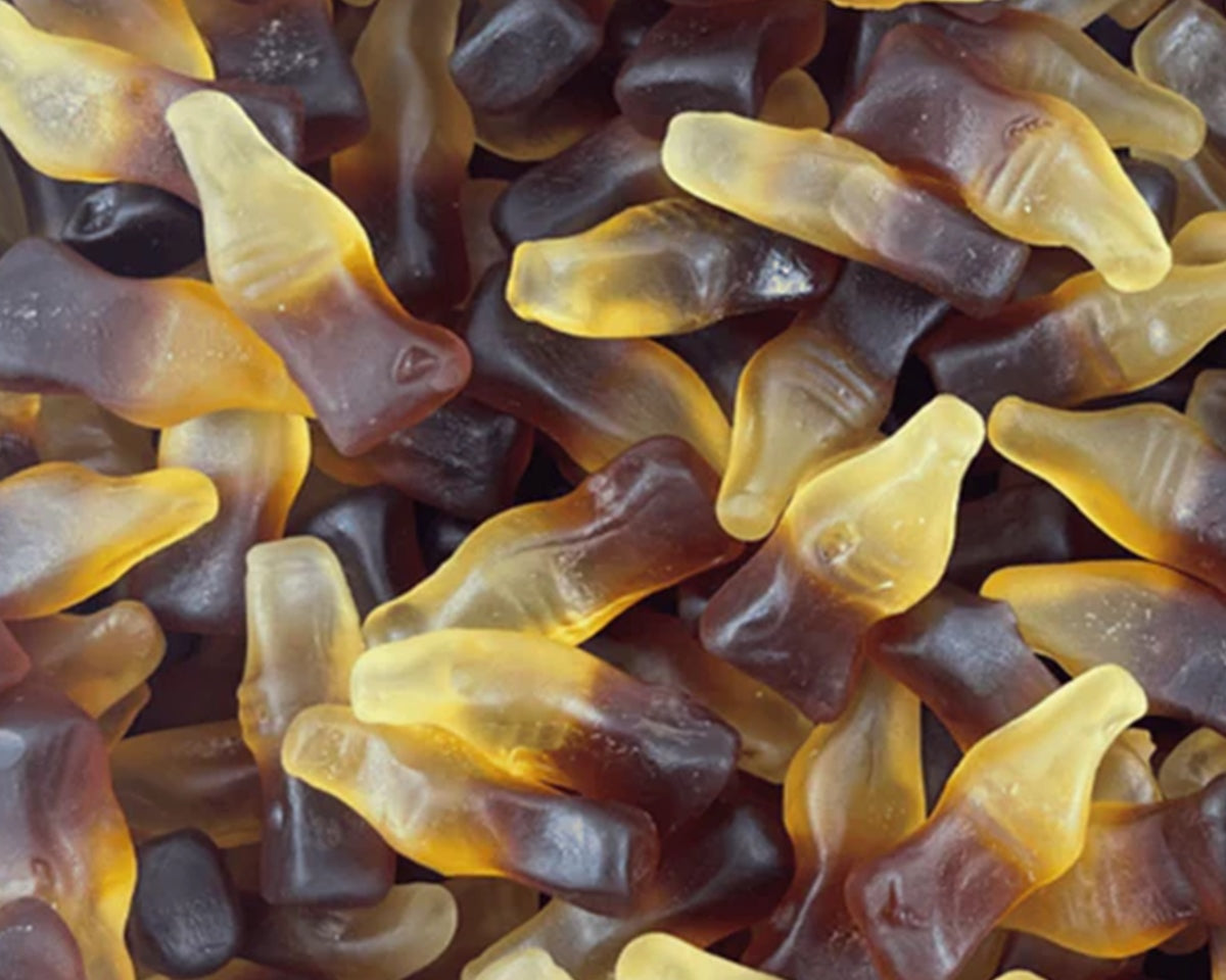 Gummi Cola Bottles 8 oz. Flat Bags - 8 / Case – Candy Favorites